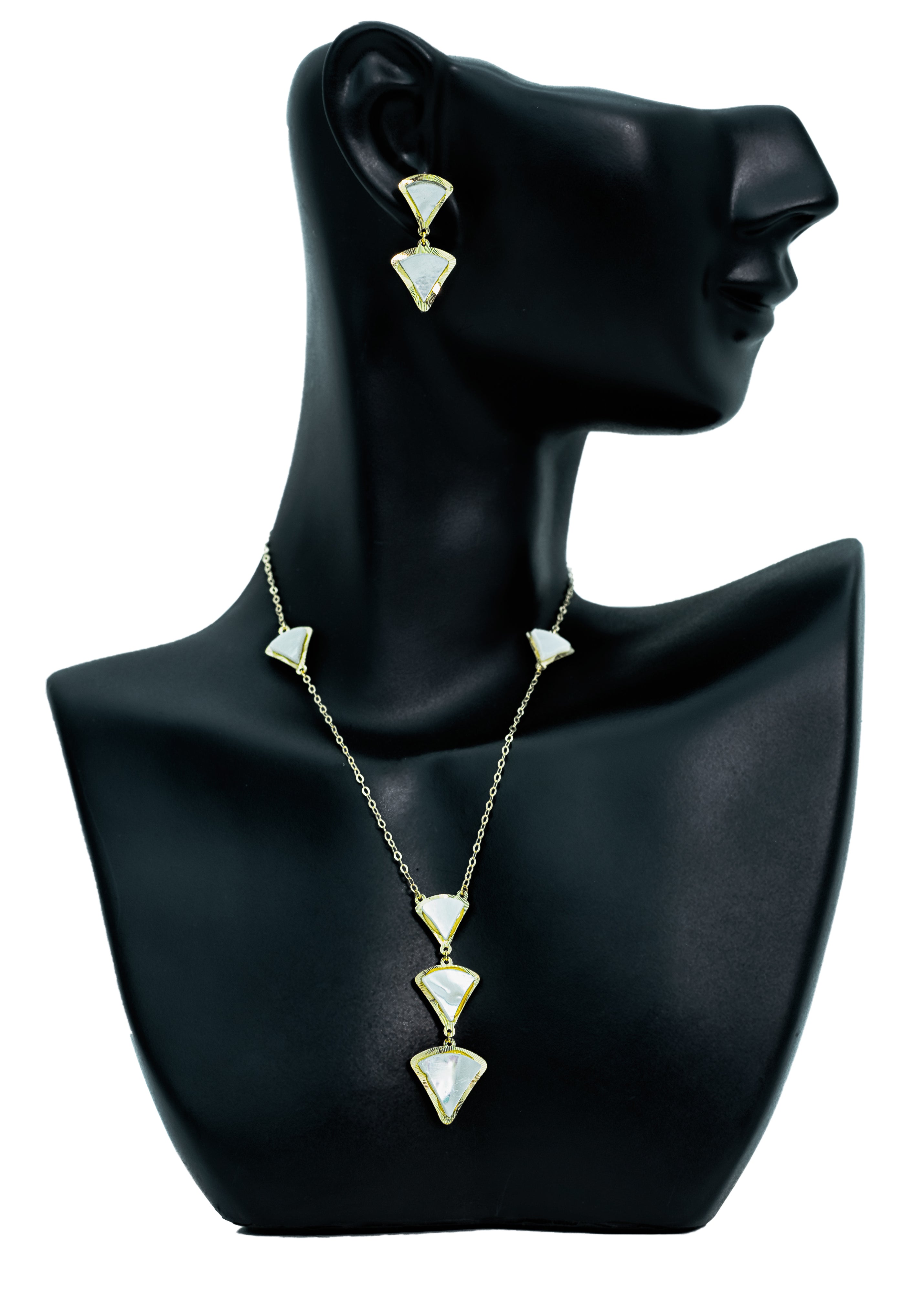 Cali Tri-Triangular Set – Nai Jewellery DMCC